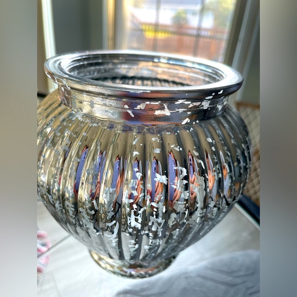 Accents | Never Used Metallic Looking Vase | Poshmark